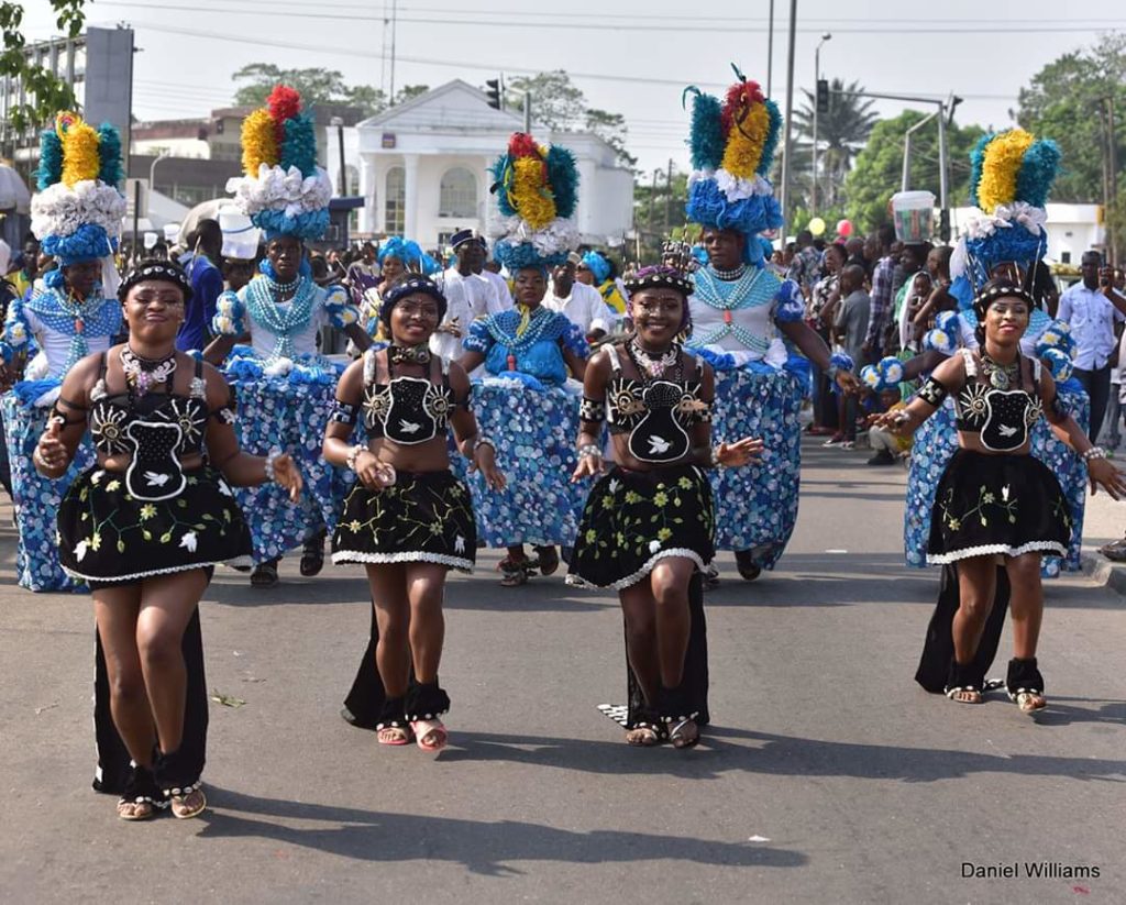 22 states participate in Calabar cultural carnival - The Dune Newspaper